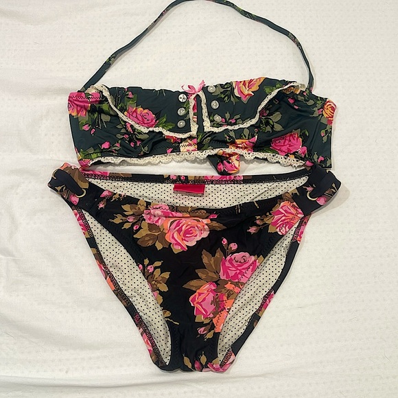 Betsey Johnson Swim Betsy Johnson Large Floral Bikini Poshmark